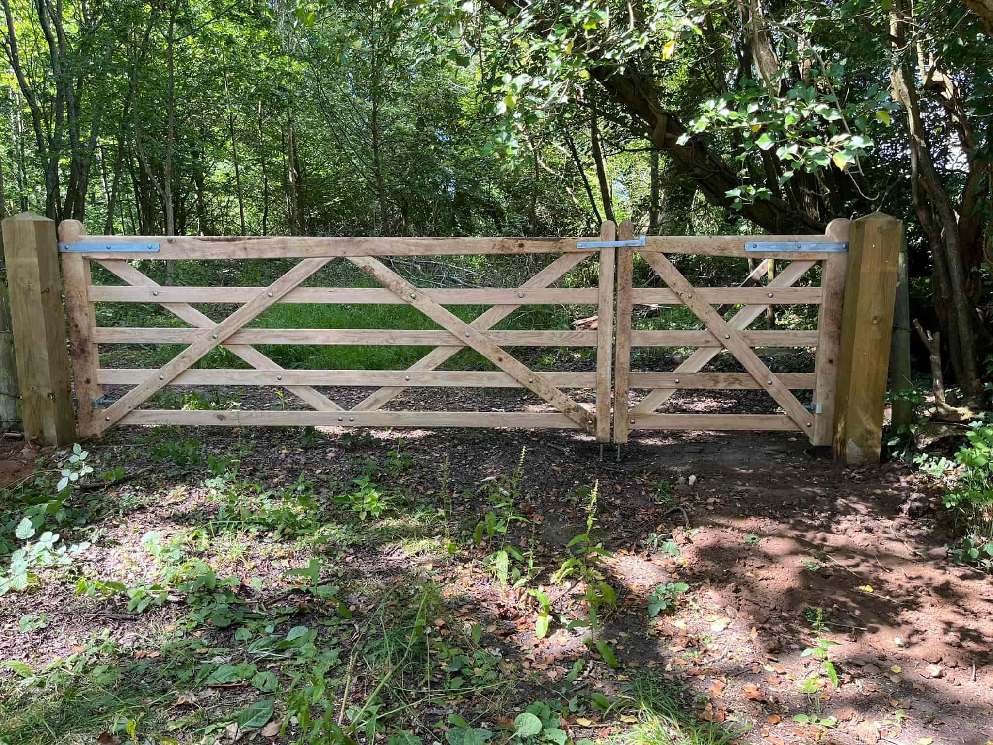 Reputable & Reliable Fencing Contractors | MJS Fencing Ltd